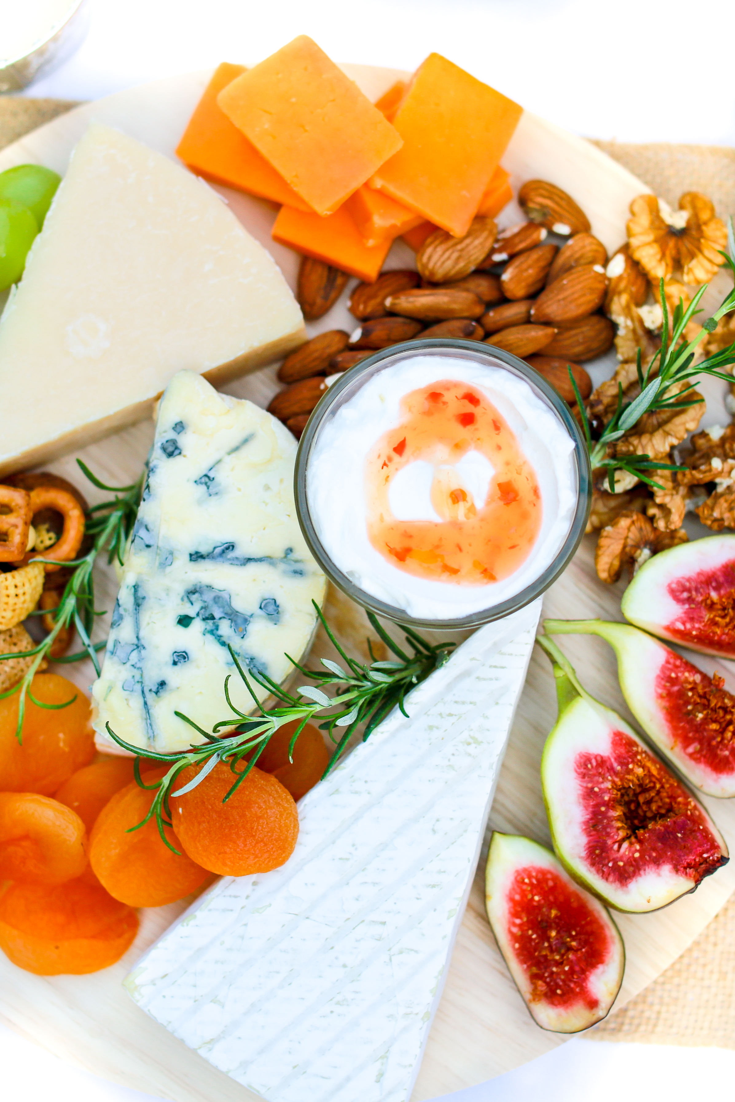 How to Make the Perfect Festive Cheese Plate - Life on the Wedge